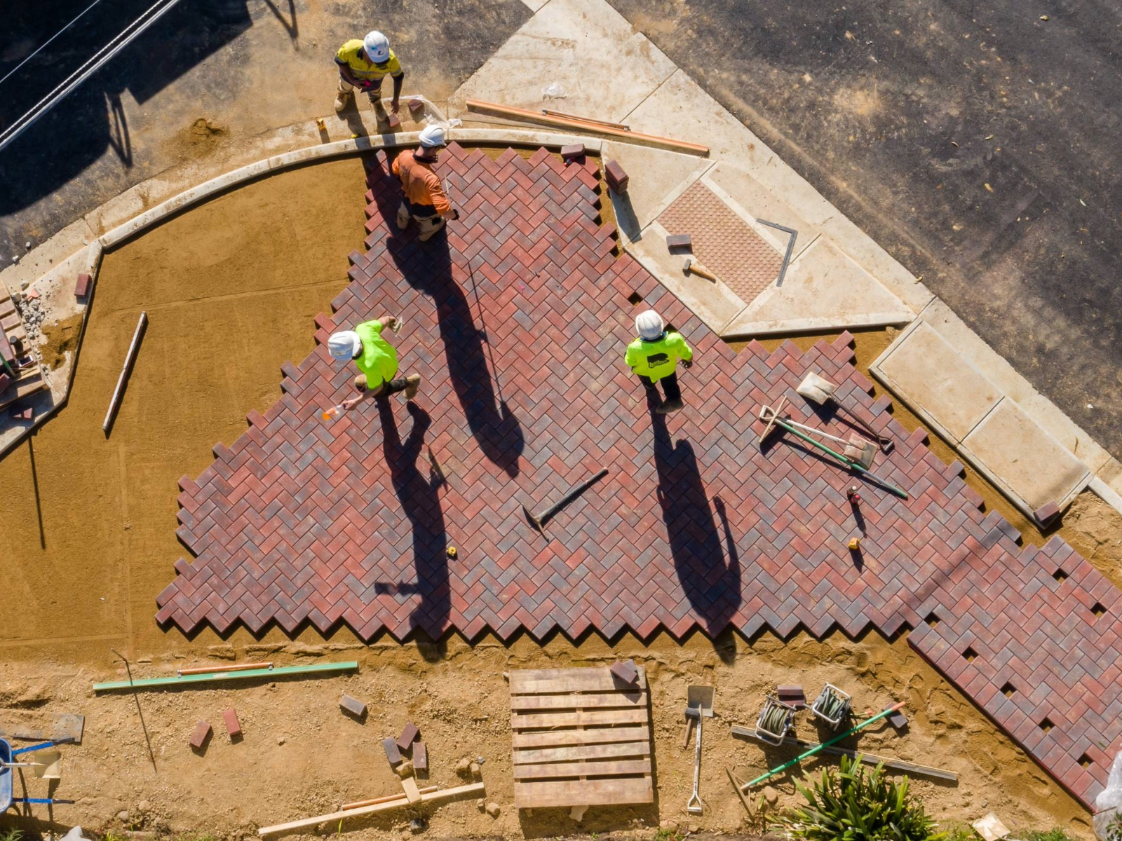 Leverage planned footpath reconstructions to upgrade your verge | Look East